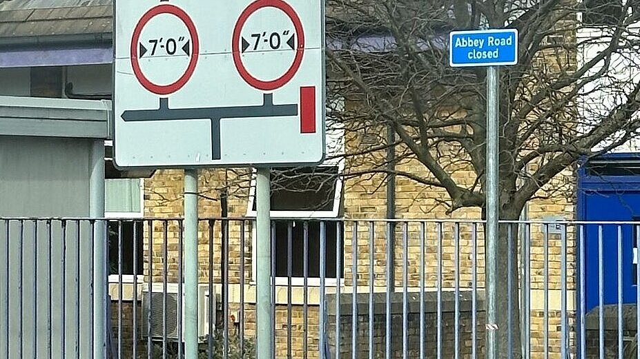 Traffic restrictions on Abbey and Pincott Roads - Merton Liberal Democrats